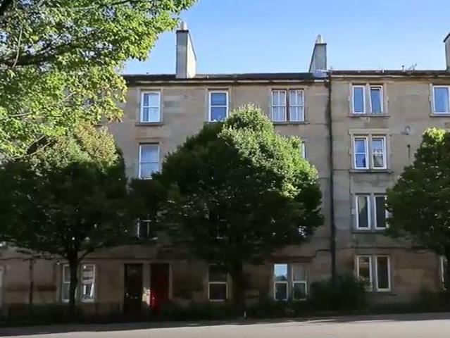 Fowler Terrace, Edinburgh, EH11 3 bed flat to rent £2,175 pcm £502 pw
