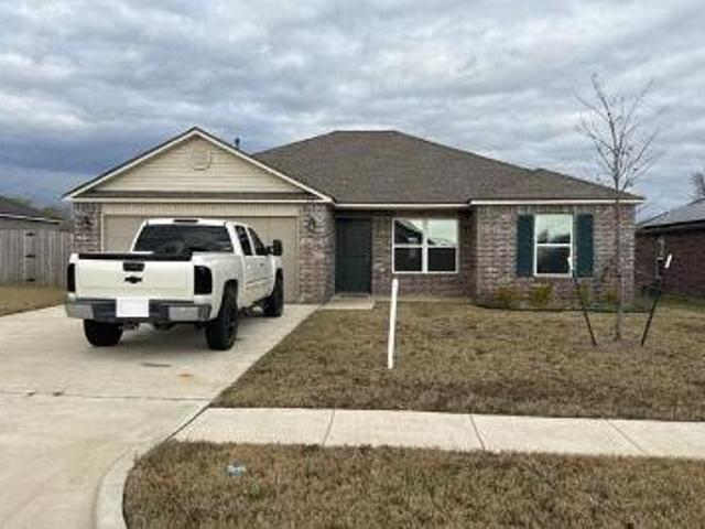 Foxtail Dr