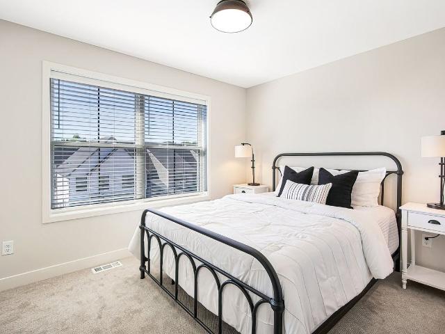 Foxtail Hollow Townhomes 3 Bedroom Apartment for Rent at 2445 120th Cir Ne, Blaine, MN 55449 The Lakes