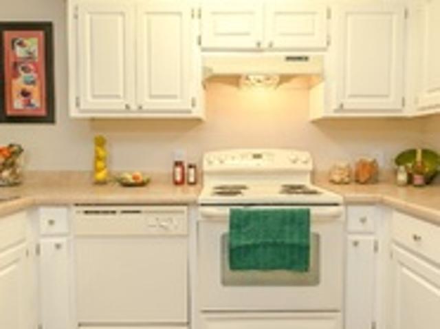 Foxwood Apartment Homes