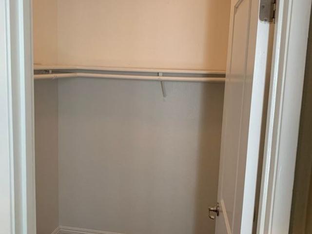 Foxwood Apartment Homes 2 Bedroom Apartment for Rent at 6655 N Fresno St, Fresno, CA 93710