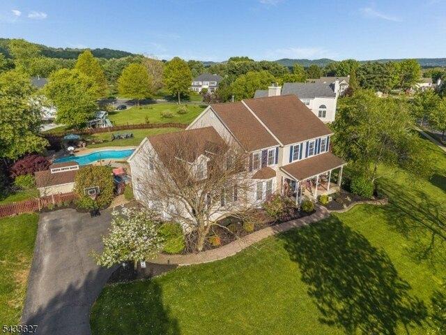 Foxwood Ln, Lopatcong, Home For Sale