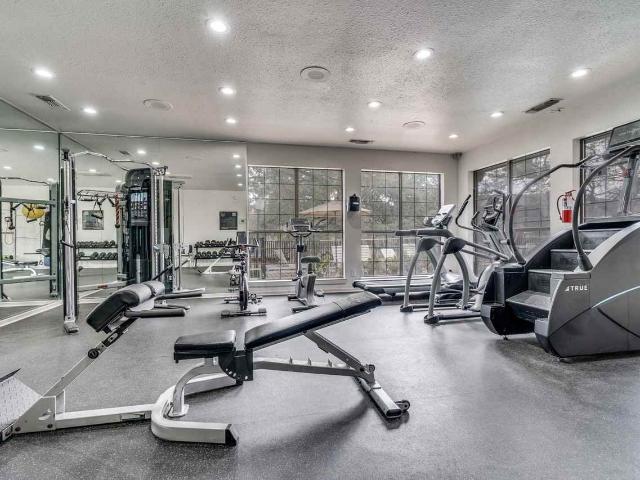 Foxwood 1 Bedroom Apartment for Rent at 6503 Bluff Springs Rd, Austin, TX 78744