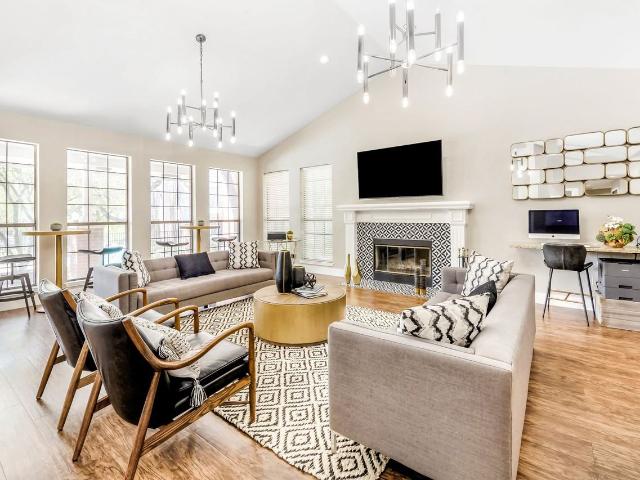 Foxwood 1 Bedroom Apartment for Rent at 6503 Bluff Springs Rd, Austin, TX 78744