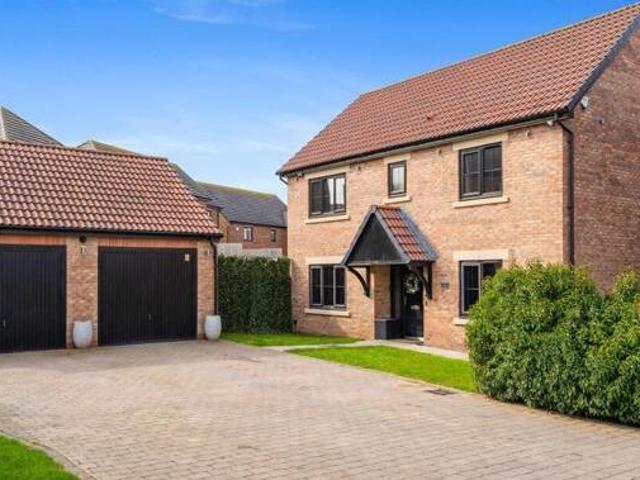 Fox Covert Close, Wynyard Woods, 4 Bedroom Detached