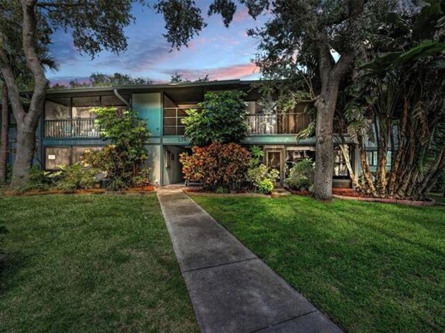 Fox Chase Cir N Apt,palm Harbor, Condo For Sale