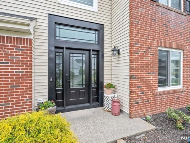Fox Chase Rd, Jefferson Township, Home For Sale