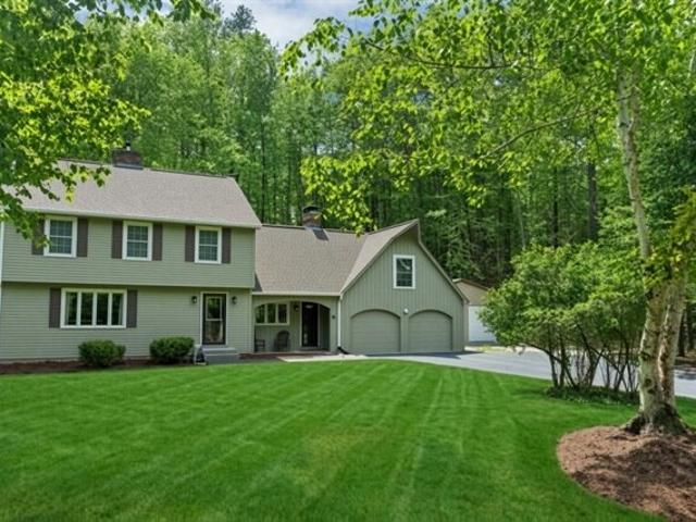 Fox Den Rd, Hollis, Home For Sale