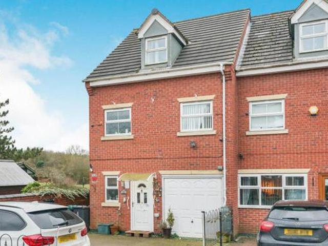 Fox Field, Castle Gresley, 3 Bedroom Semi detached