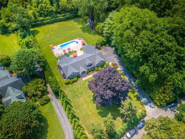 Fox Hollow Ln, Old Westbury, Home For Sale