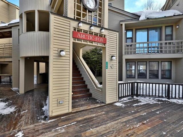 Fox Hollow Vlg Unit C, Mendon, Condo For Sale