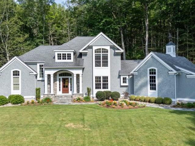 Fox Hopyard Rd, East Haddam, Home For Sale