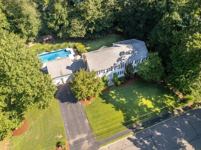 Fox Hill Dr, Bridgewater, Home For Sale
