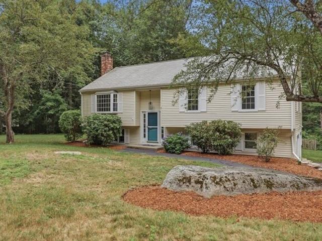 Fox Hill Rd, Ashland, Home For Sale