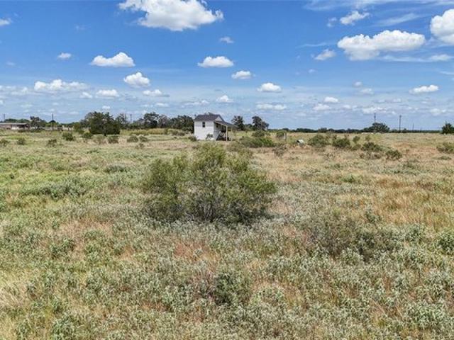 Fox Ln Lot 1, Lockhart, TX 78644