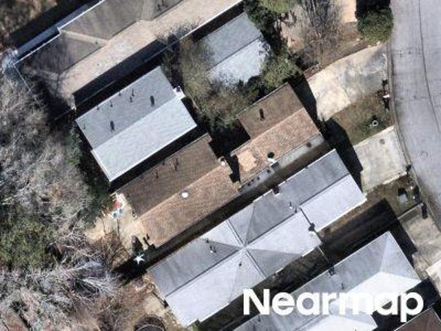 Fox Ln SE