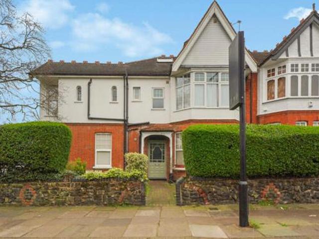 Fox Lane, London, 1 Bedroom Apartment