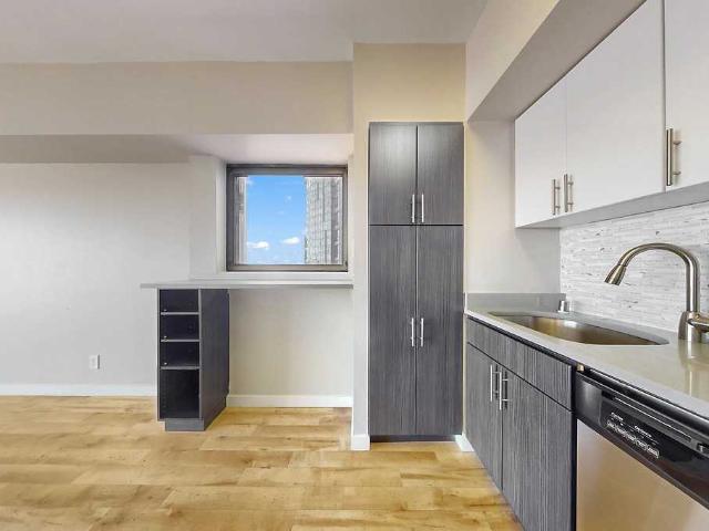 Fox Plaza Studio Apartment for Rent at 1390 Market St Ste 107, San Francisco, CA 94102 Civic Center