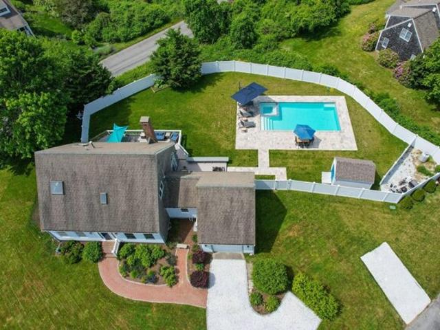 Fox Ridge Dr, Orleans, Home For Sale