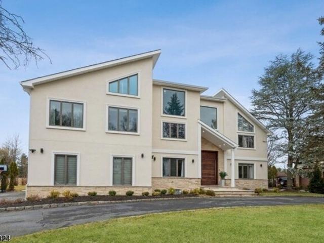 Fox Run, North Caldwell, Home For Sale