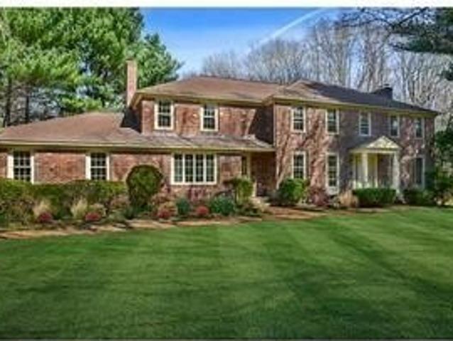Fox Run, East Greenwich, Home For Sale