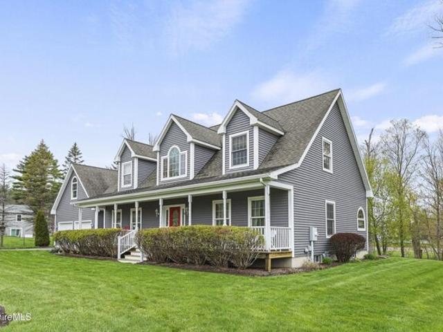 Fox Run St, Home For Sale
