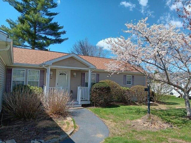 Fox Run Unit Fox, Middleboro, Property For Sale
