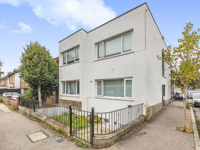 Foxberry Road, Brockley SE4, 1 bed flat to rent, £1,750 pcm | PrimeLocation