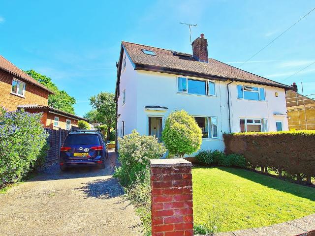 Foxburrows Avenue, Guildford, Surrey GU2, 4 bed semi detached house to rent, £3,000 pcm | PrimeLocation