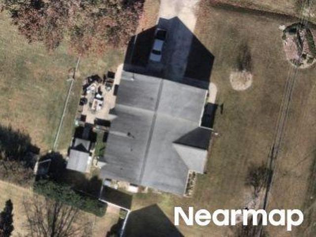 Foxchase Ln