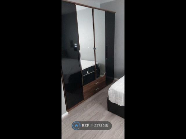 Foxcombe, New Addington, Croydon CR0, Room to rent, £760 pcm | PrimeLocation