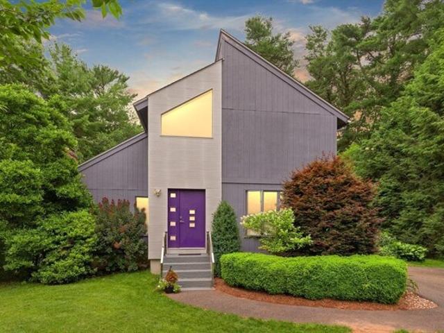 Foxfire Dr, Sharon, Home For Sale