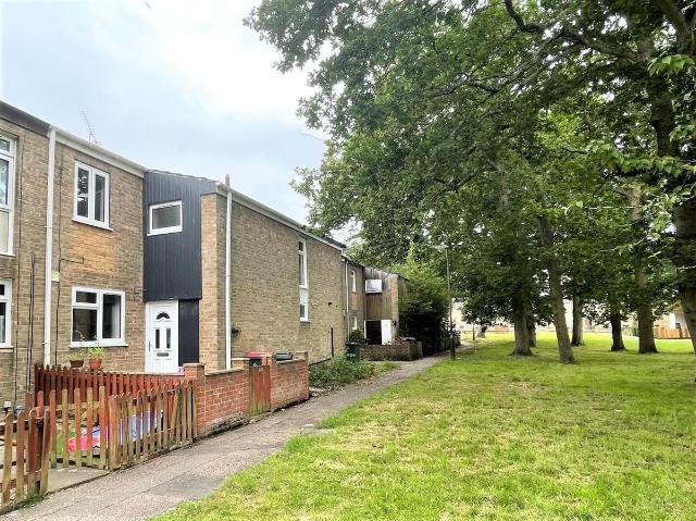 Foxglove Walk, Broadfield, Crawley RH11, 3 bed terraced house to rent, £1,850 pcm | PrimeLocation