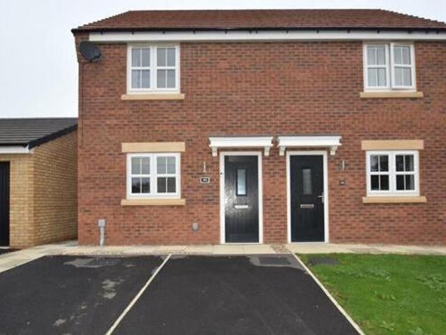 Foxglove Way, Scarborough, 2 Bedroom Semi detached