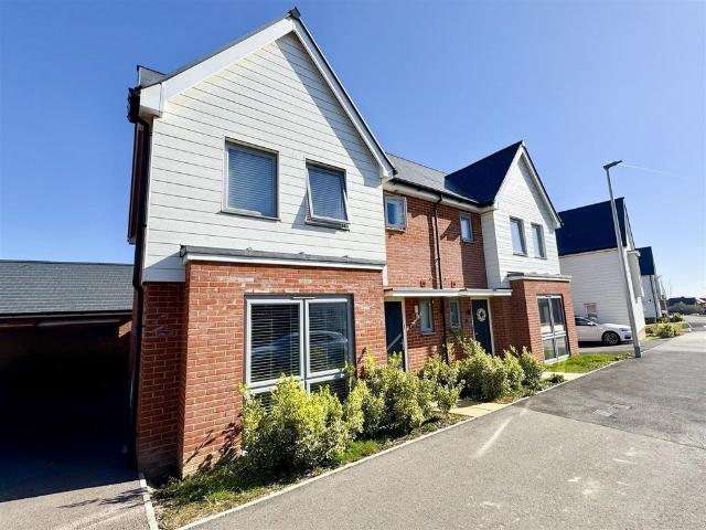 Foxglove Avenue, Bexhill On Sea, TN40 2GA