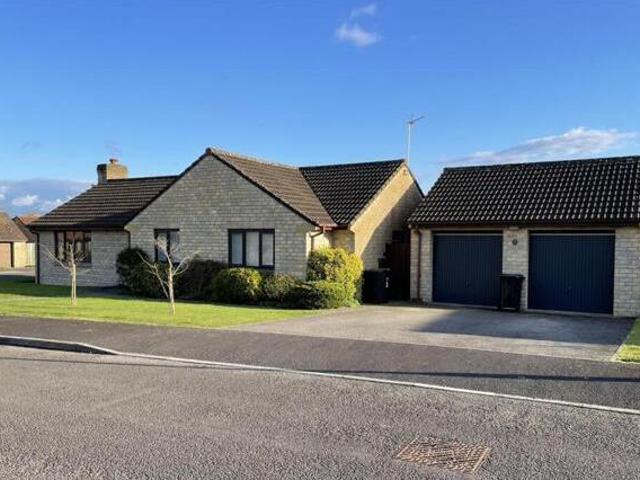 Foxglove Close, Wyke, 3 Bedroom Detached