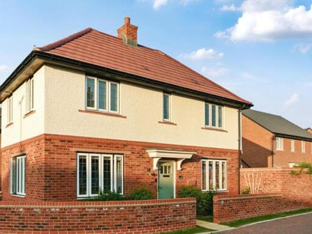 Foxglove Piece, Watlington, 3 Bedroom Detached