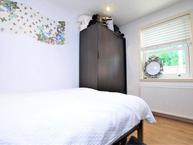 Foxhanger Court, 20 Farnham Road, Guildford, Surrey GU1, 2 bedroom flat to rent 66504150 | PrimeLocation
