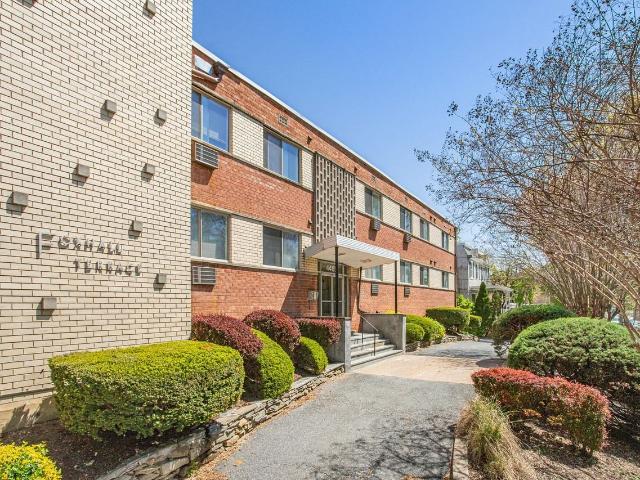 Foxhall Terrace Studio Apartment for Rent at 4465 Macarthur Blvd Nw, Washington, DC 20007 Foxhall Palisades