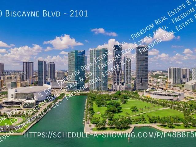 Flow Through Corner Unit Residence With Two Bedrooms Plus Den And Three And A Half Bathrooms At 900 Biscayne Bay
