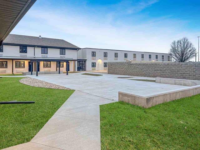 Floyd River Flats 2 Bedroom Apartment for Rent at 130 Nebraska St, Sioux City, IA 51101 Downtown Sioux City