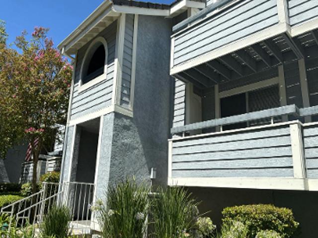 Flo Ln Unit 422