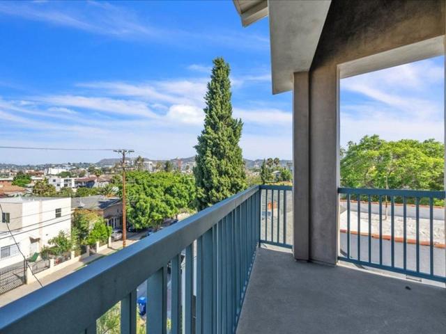 Flock LA Studio Apartment for Rent at 865 Sanborn Ave, Los Angeles, CA 90029 Silver Lake