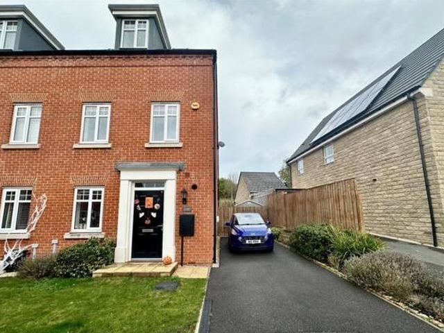Flockton, High Lee Grove, Wakefield, 3 Bedroom Semi detached