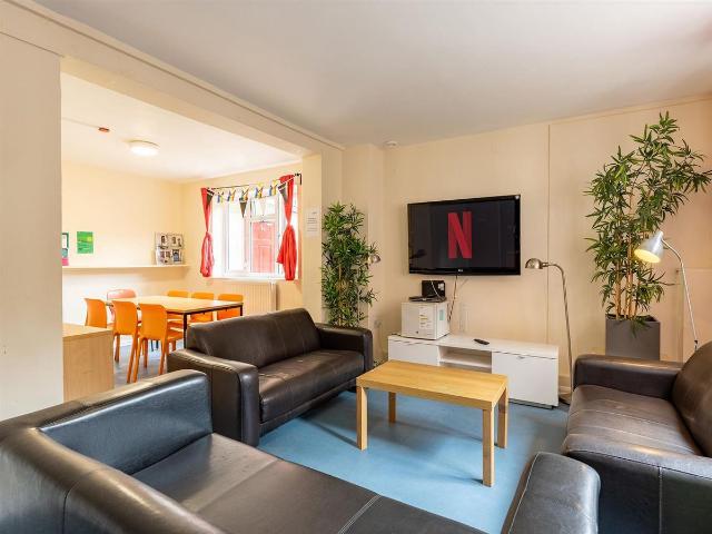 Flodden Road, London SE5, Studio to rent, £1,209 pcm | PrimeLocation