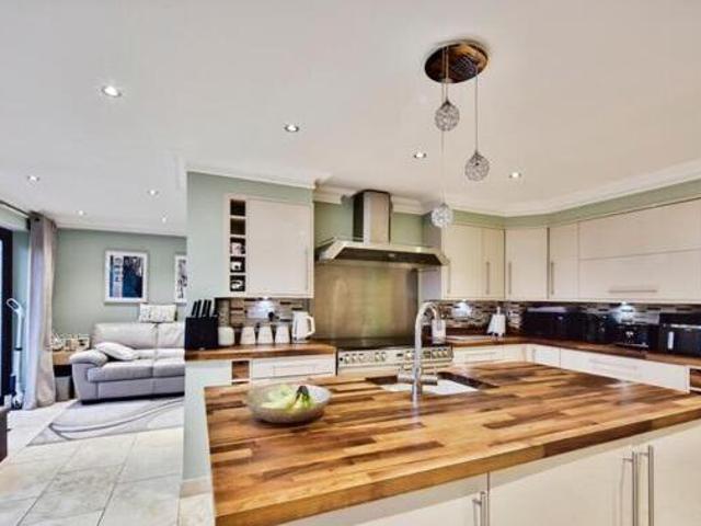 Flood Hatch, Maidstone, 3 Bedroom Semi detached