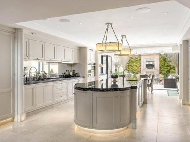 Flood Street, London, 6 Bedroom Terraced
