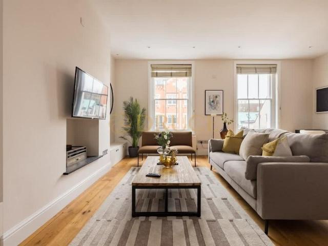 Flood Street, SW3 2 bed flat to rent £6,500 pcm £1,500 pw