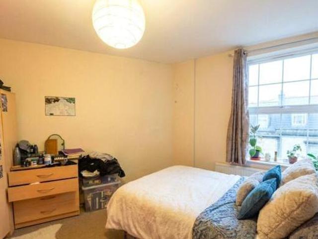 Floor Byron Place, Clifton, 5 Bedroom Property