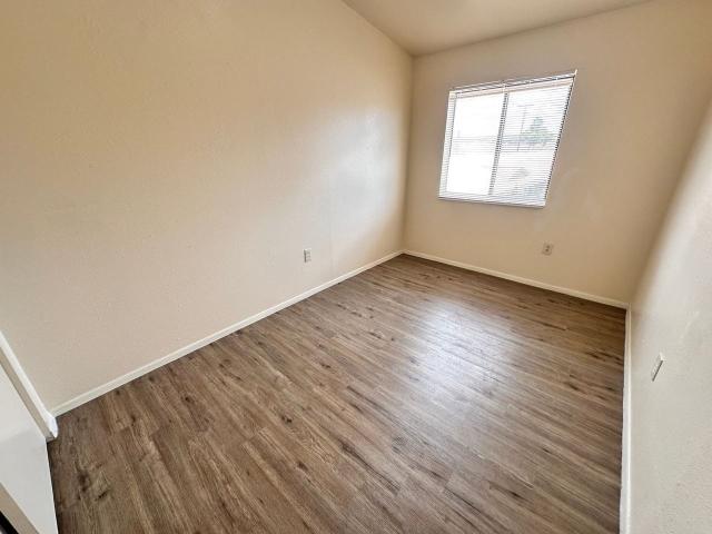 Flora Vista 1 Bedroom Apartment for Rent at 3800 Flora Vista Ave Sw, Albuquerque, NM 87121